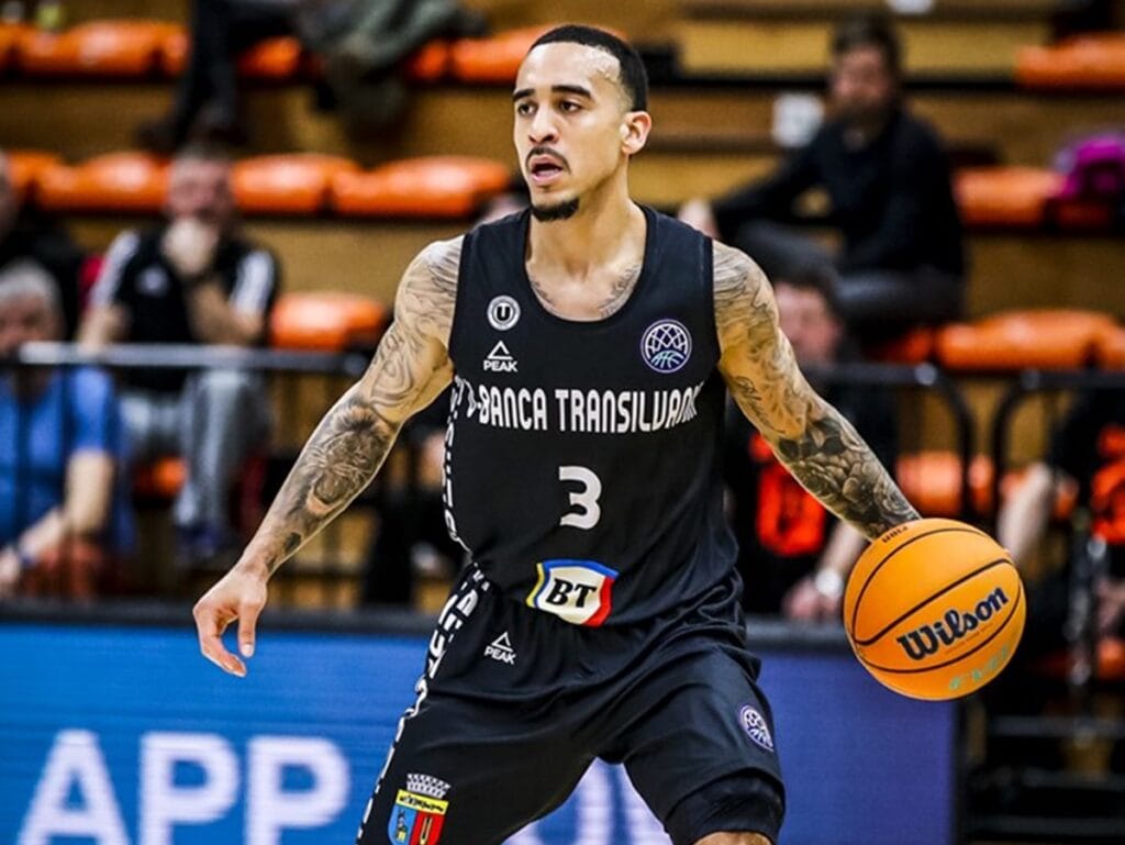 Gezgin Brandon Brown Türkiye'de - Basketfaul