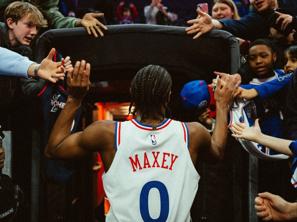 Maxey Atıyor, 76ers Kazanıyor (Adem 7 Ribaund) - Basketfaul