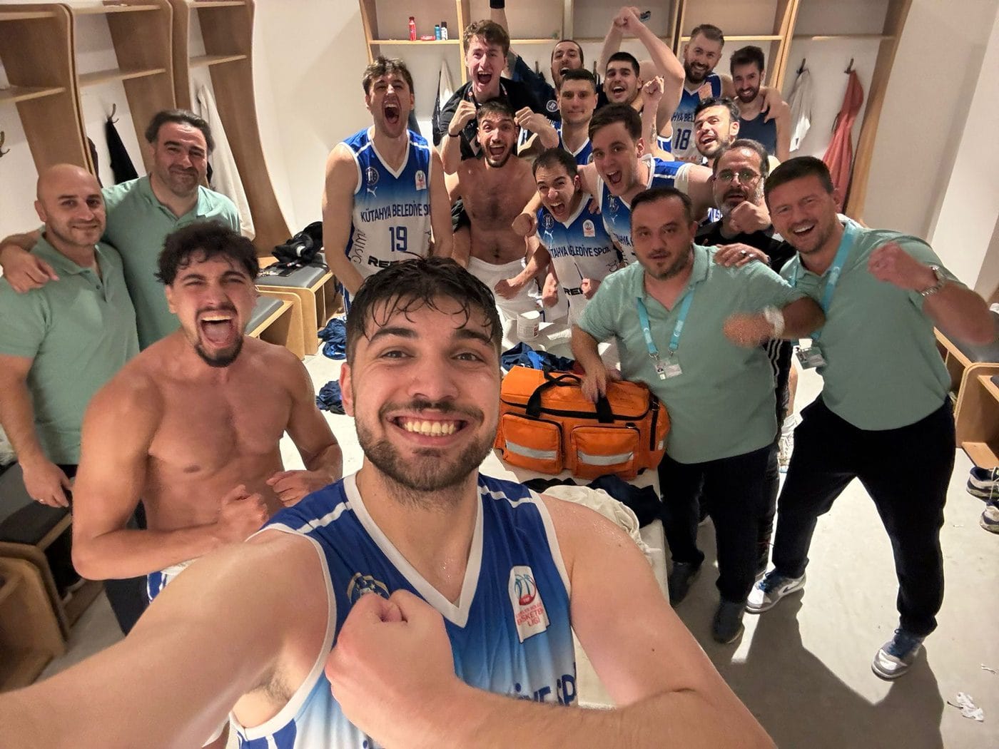 EBBL Final Grubu'nda Kütahya Lider - Basketfaul