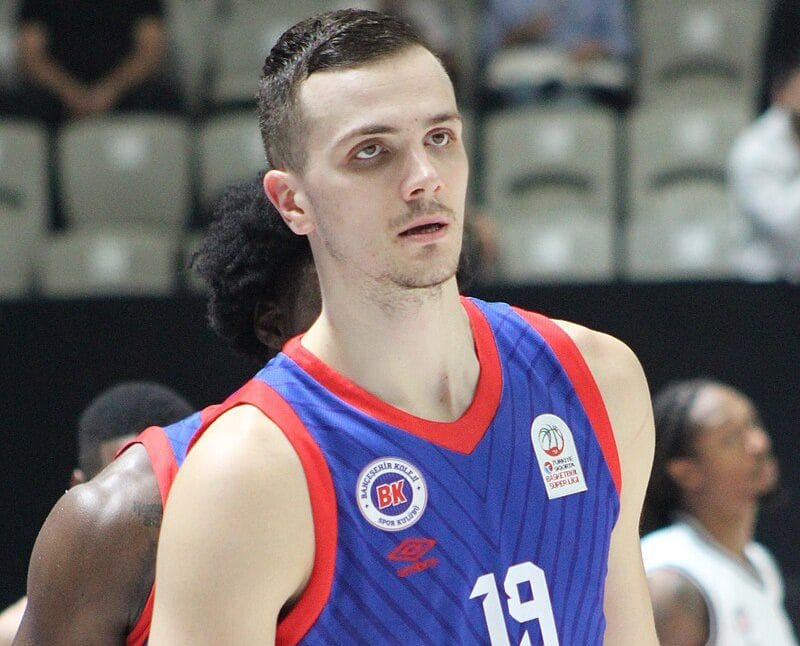 Marko Simonovic Bahçeşehir'den Telekom'a - Basketfaul