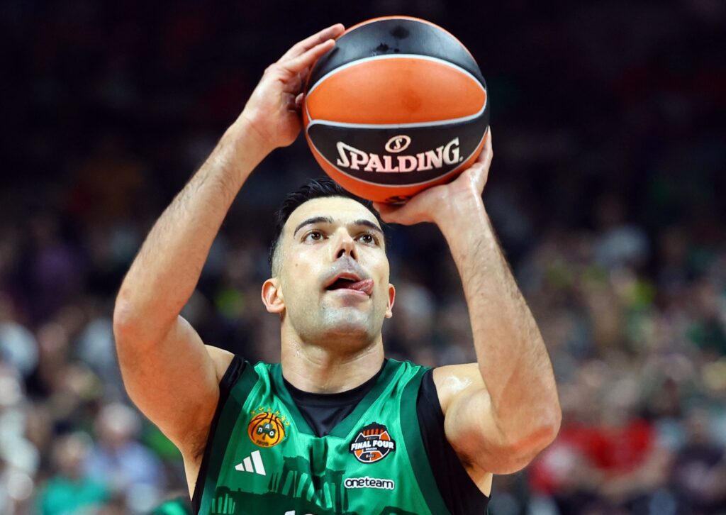 Sloukas'la Bir Sezon Daha - Basketfaul