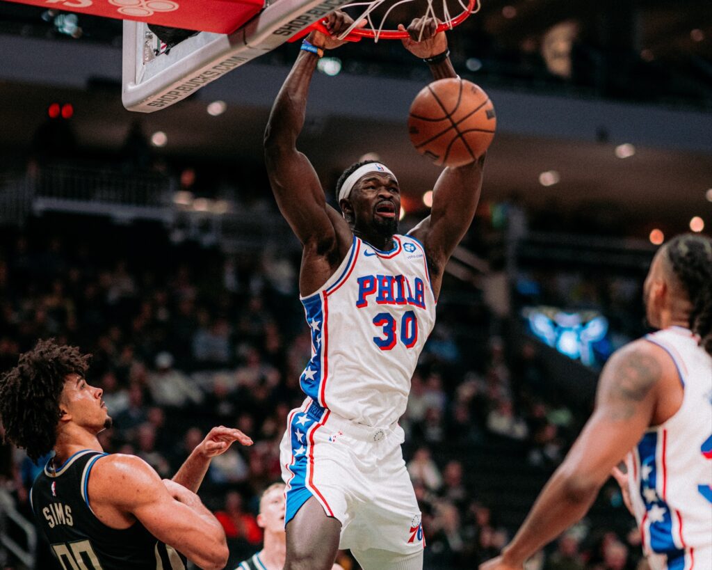 Adem Bona'dan 10 Sayı, 6 Ribaund - Basketfaul